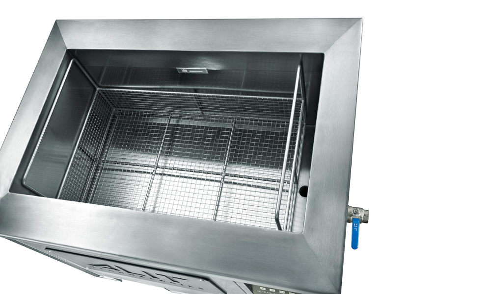 Heated Chemical Strip Tank for Ultrasonic Paint Stripping | FASTRIP T2